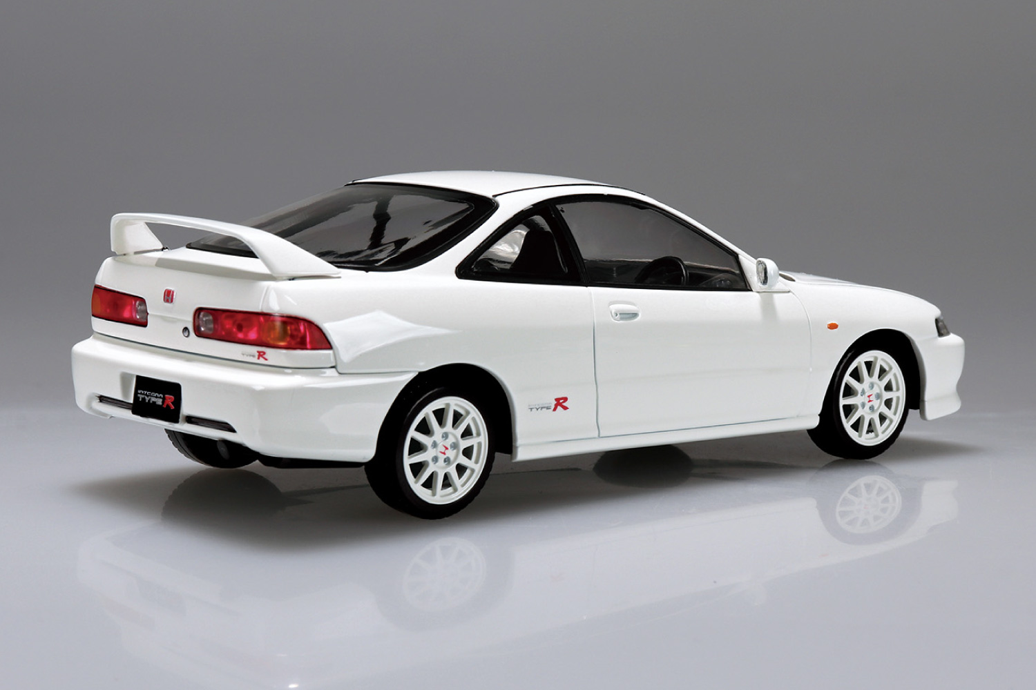 1/32 ホンダ DC2インテグラ タイプR(チャンピオンシップホワイト) [22-CW] - 2,420円 : ホビーショップ サニー ...